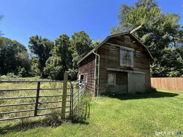 house with 5 bedroom, Bethel CT ES103100269
