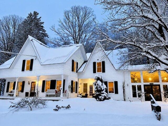 house with 5 bedroom, Bethel VT DS104299047