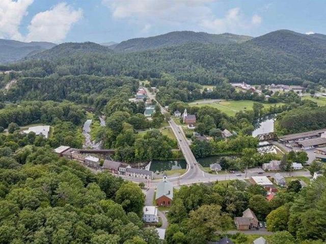 house with 5 bedroom, Bethel VT ES105175818