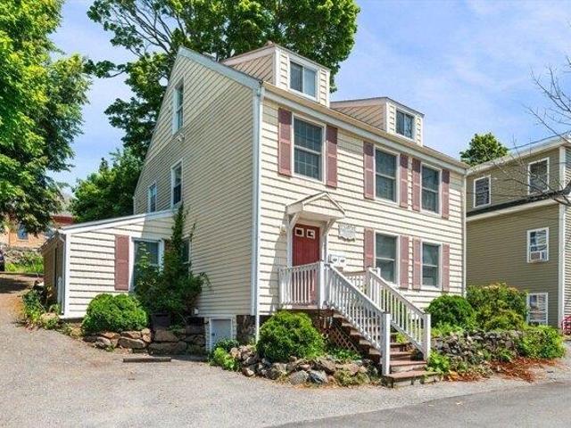 house with 5 bedroom, Beverly MA ES104852174