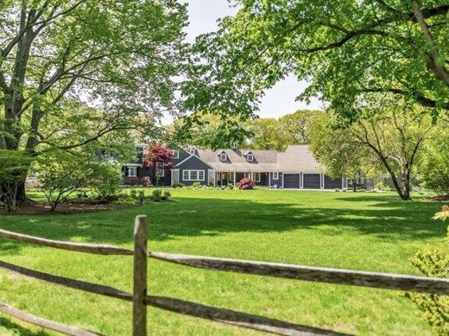 house with 5 bedroom, Beverly MA ES103808758