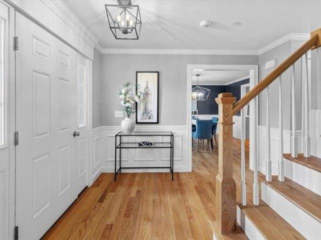 house with 5 bedroom, Bolton MA ES105203004
