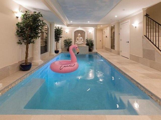 house with 5 bedroom, Boston MA DLS102531337