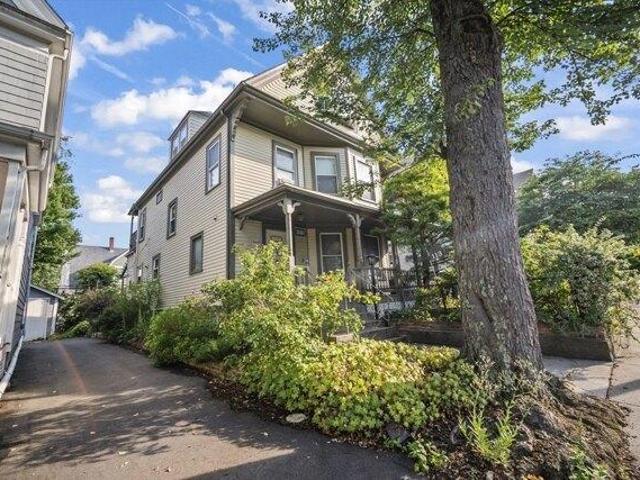 house with 5 bedroom, Boston MA DS101706478