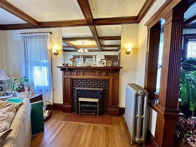 house with 5 bedroom, Boston MA DS102708821