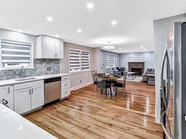 house with 5 bedroom, Boston MA DS102089948