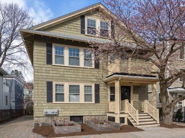 house with 5 bedroom, Boston MA DS102346580