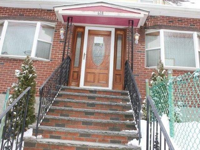 house with 5 bedroom, Boston MA ES103709984