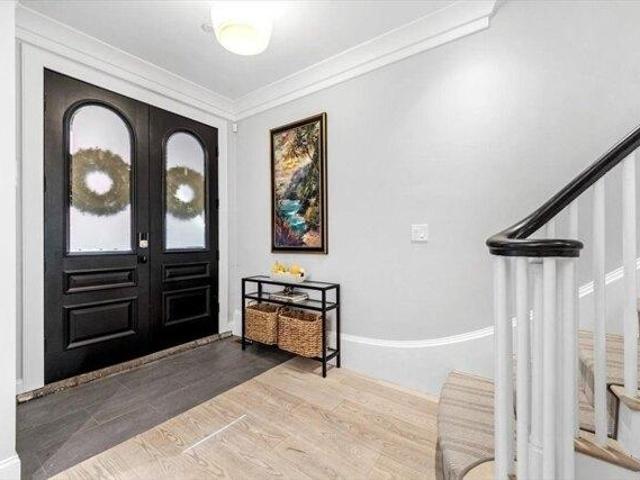 house with 5 bedroom, Boston MA ES103072158