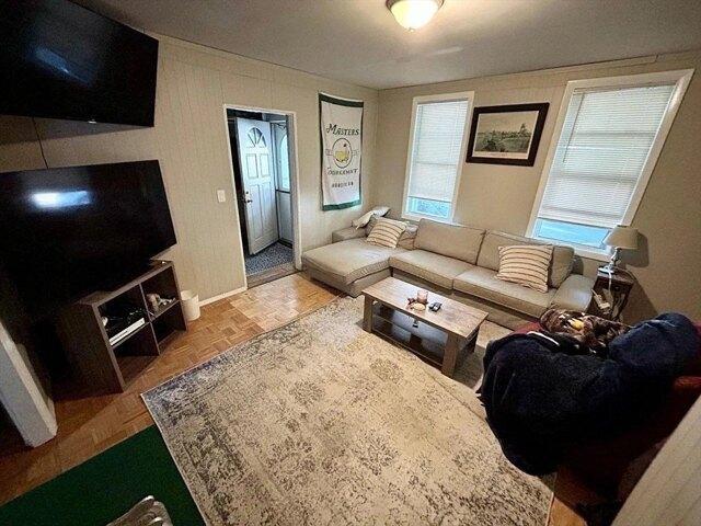 house with 5 bedroom, Boston MA ES104809892