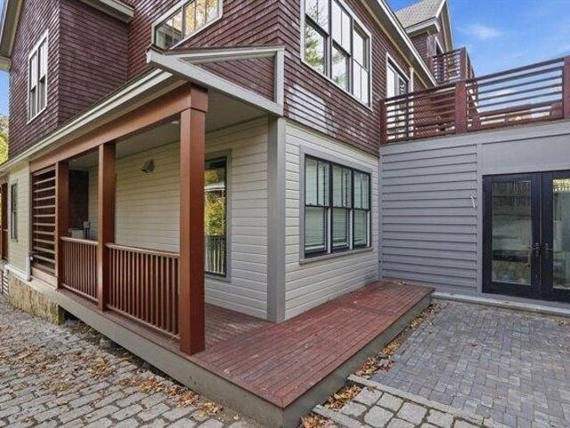 house with 5 bedroom, Boston MA ES104811857