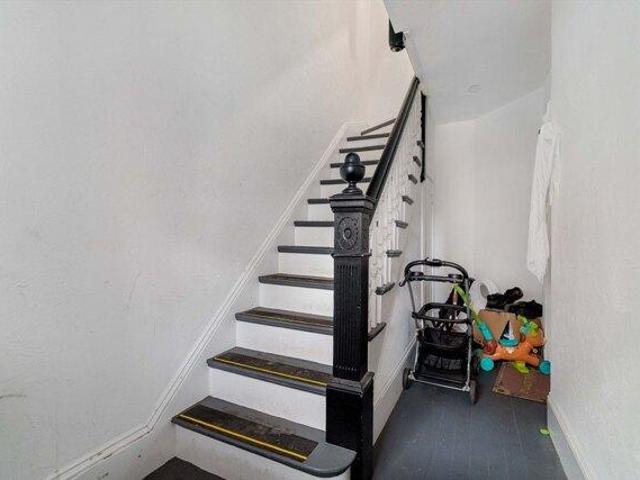 house with 5 bedroom, Boston MA ES104920373