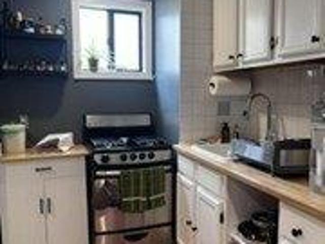 house with 5 bedroom, Boston MA ES105425626