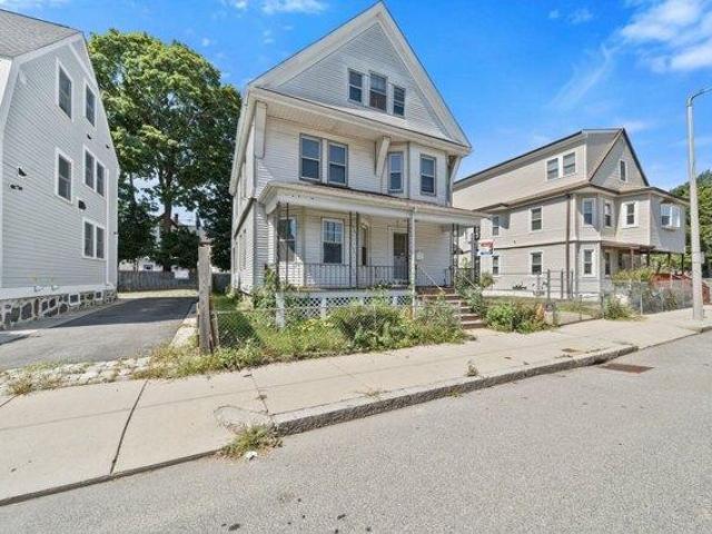 house with 5 bedroom, Boston MA ES105680367