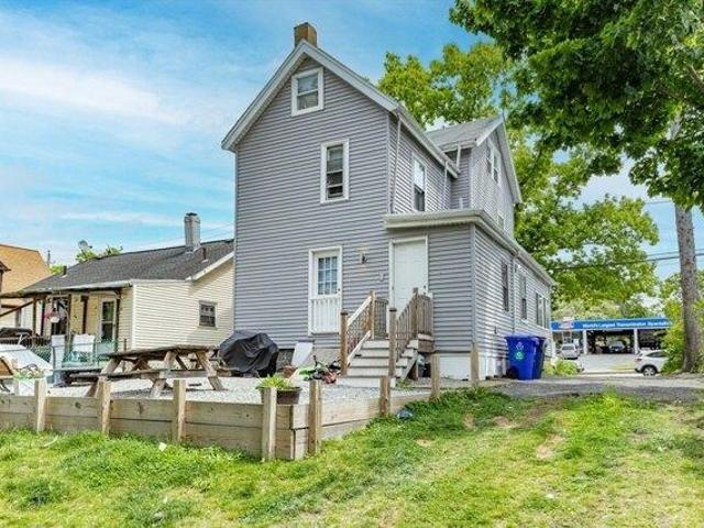 house with 5 bedroom, Boston MA ES105080029