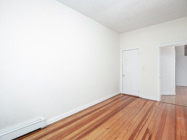 house with 5 bedroom, Boston MA ES105094088
