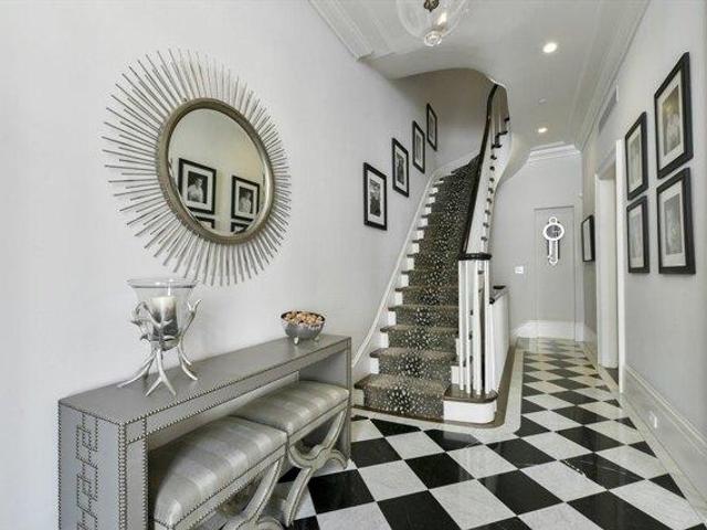 house with 5 bedroom, Boston MA ES105105323