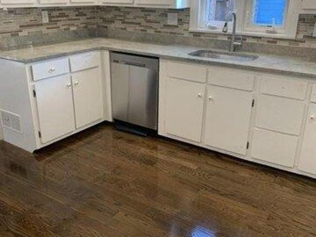 house with 5 bedroom, Boston MA ES105126678