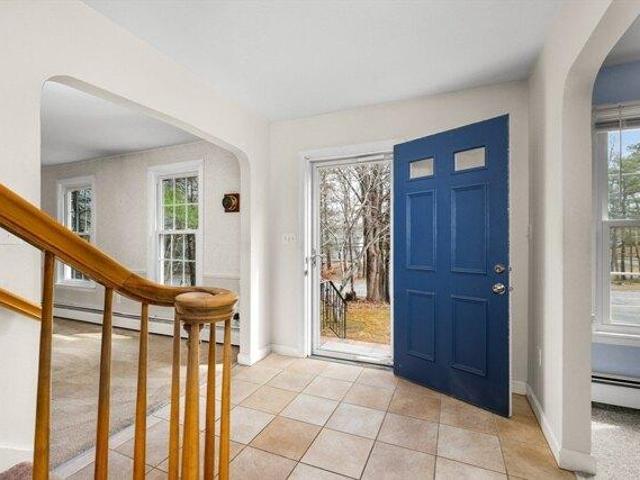 house with 5 bedroom, Bourne MA ES104295598