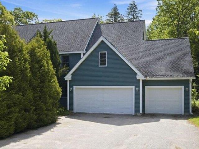 house with 5 bedroom, Bow NH ES103036588