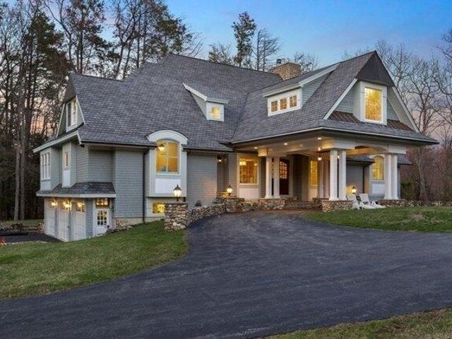 house with 5 bedroom, Boxford MA DS102959431