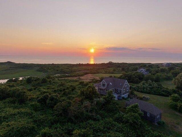 house with 5 bedroom, Block Island RI DS104444739