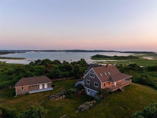 house with 5 bedroom, Block Island RI ES105127407