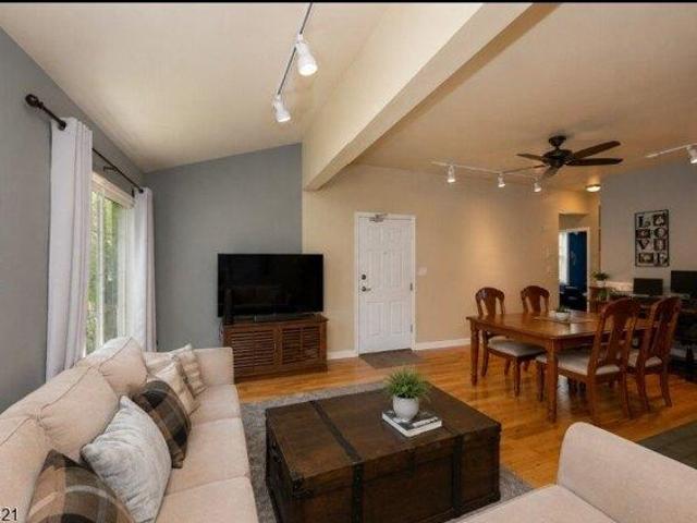 house with 5 bedroom, Bloomfield NJ DS103189600