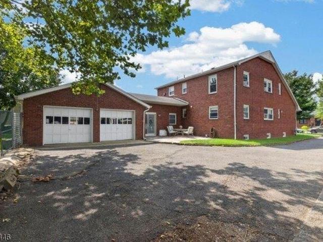 house with 5 bedroom, Bloomfield NJ ES105191489