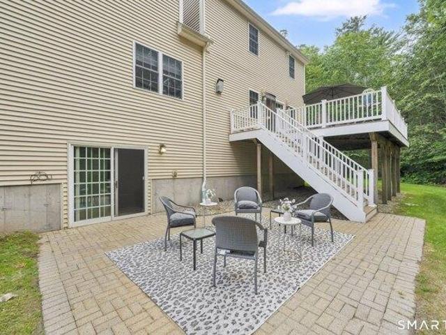 house with 5 bedroom, Bloomfield CT ES104234931