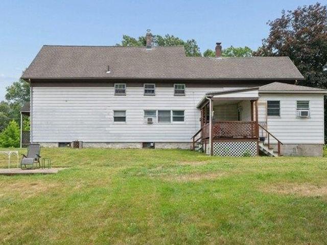 house with 5 bedroom, Blackstone MA DS104297214