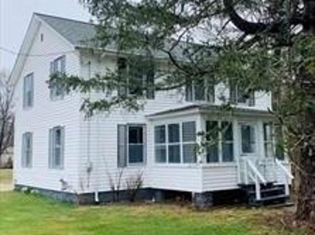 house with 5 bedroom, Blackstone MA ES105094846