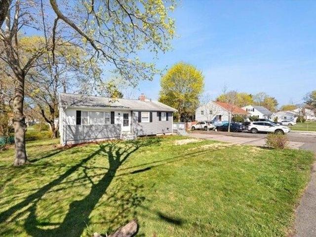 house with 5 bedroom, Brockton MA DS102825550