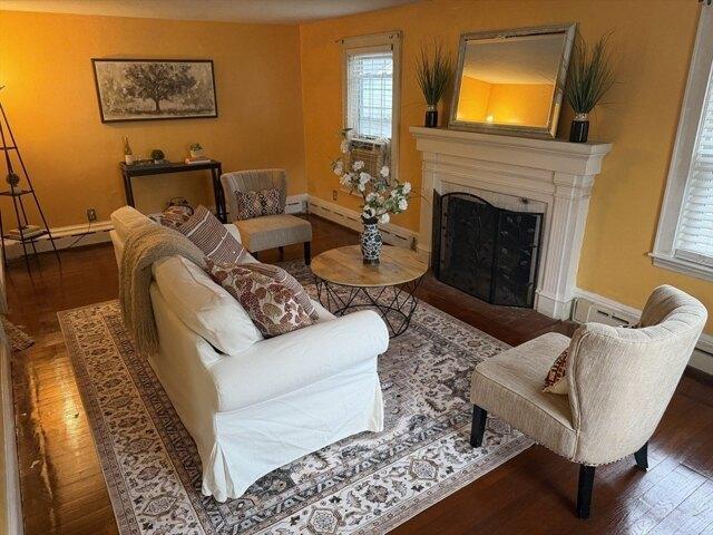 house with 5 bedroom, Brockton MA ES103162630