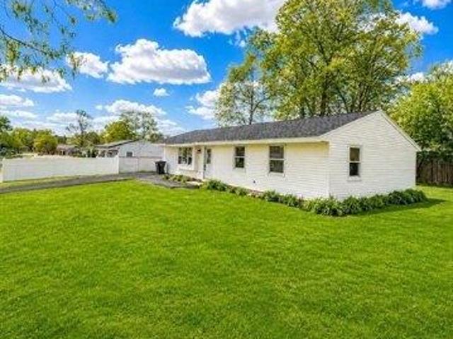 house with 5 bedroom, Brockton MA ES103930059