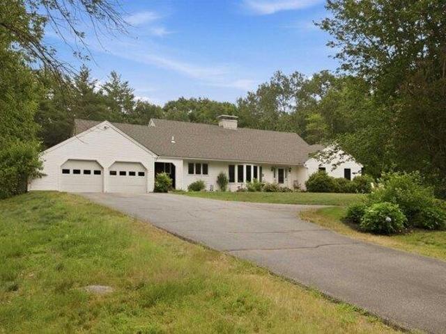 house with 5 bedroom, Brookfield NH ES105116335