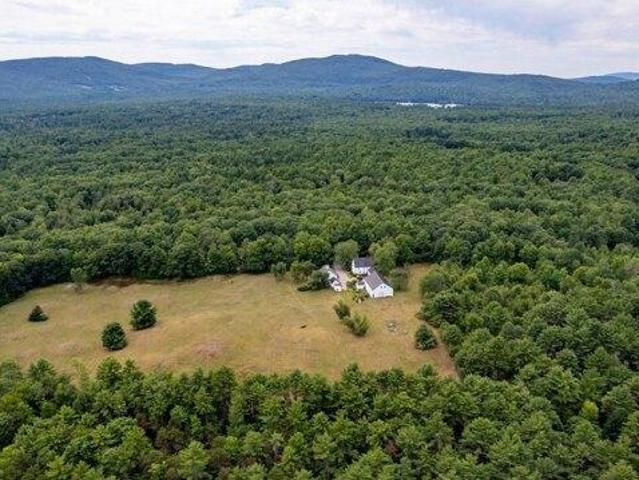 house with 5 bedroom, Brookfield NH ES105117258