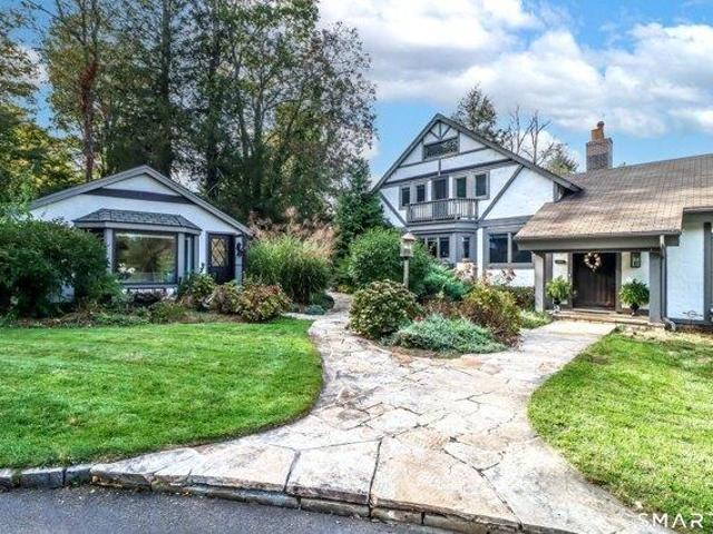 house with 5 bedroom, Brookfield CT ES104608423