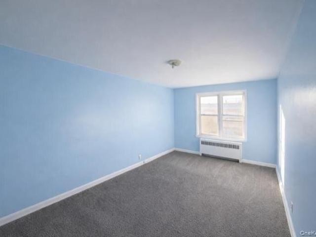 house with 5 bedroom, Brooklyn NY DLS101780828