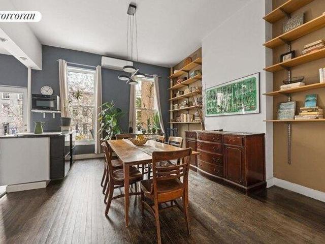 house with 5 bedroom, Brooklyn NY DLS101801933