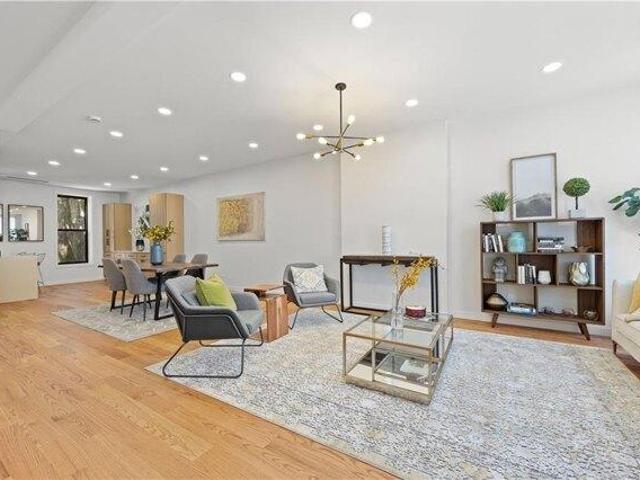 house with 5 bedroom, Brooklyn NY DS103626231