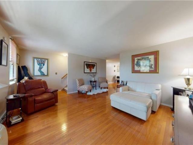 house with 5 bedroom, BROOKLYN NY DS104649614