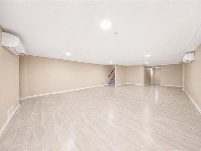 house with 5 bedroom, Brooklyn NY ES103621713
