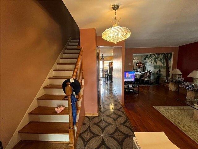 house with 5 bedroom, Brooklyn NY ES105203851