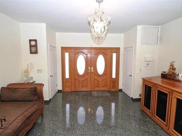 house with 5 bedroom, Brooklyn NY ES105203981