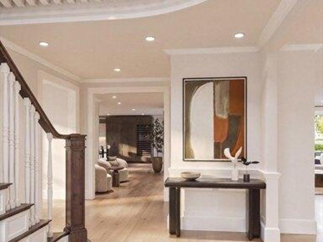 house with 5 bedroom, Brookline MA DLS102860855