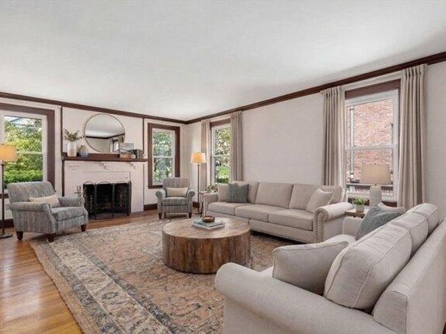 house with 5 bedroom, Brookline MA DS103020679