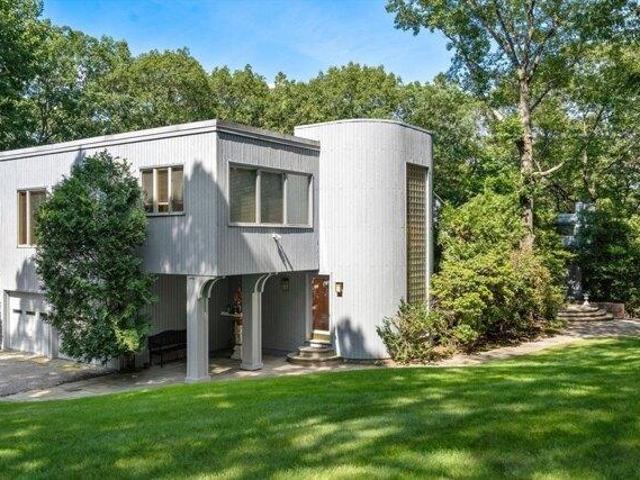 house with 5 bedroom, Brookline MA DS104236418