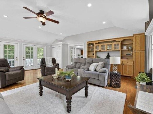 house with 5 bedroom, Brookline NH ES103160571