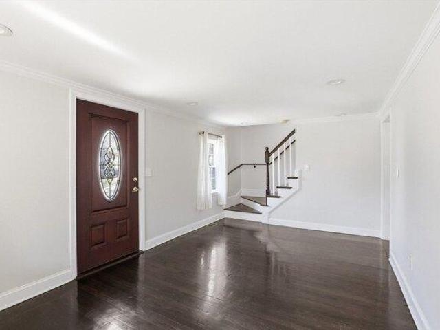 house with 5 bedroom, Braintree MA ES103019143